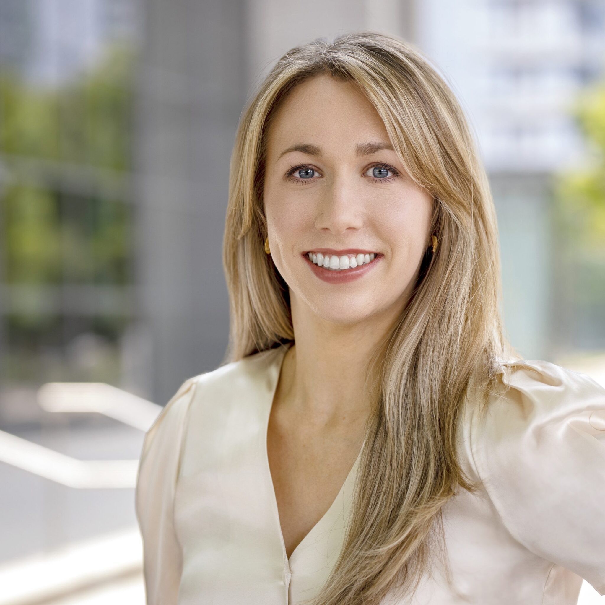 Mary Baker, Account Manager | C2 Art Advisors